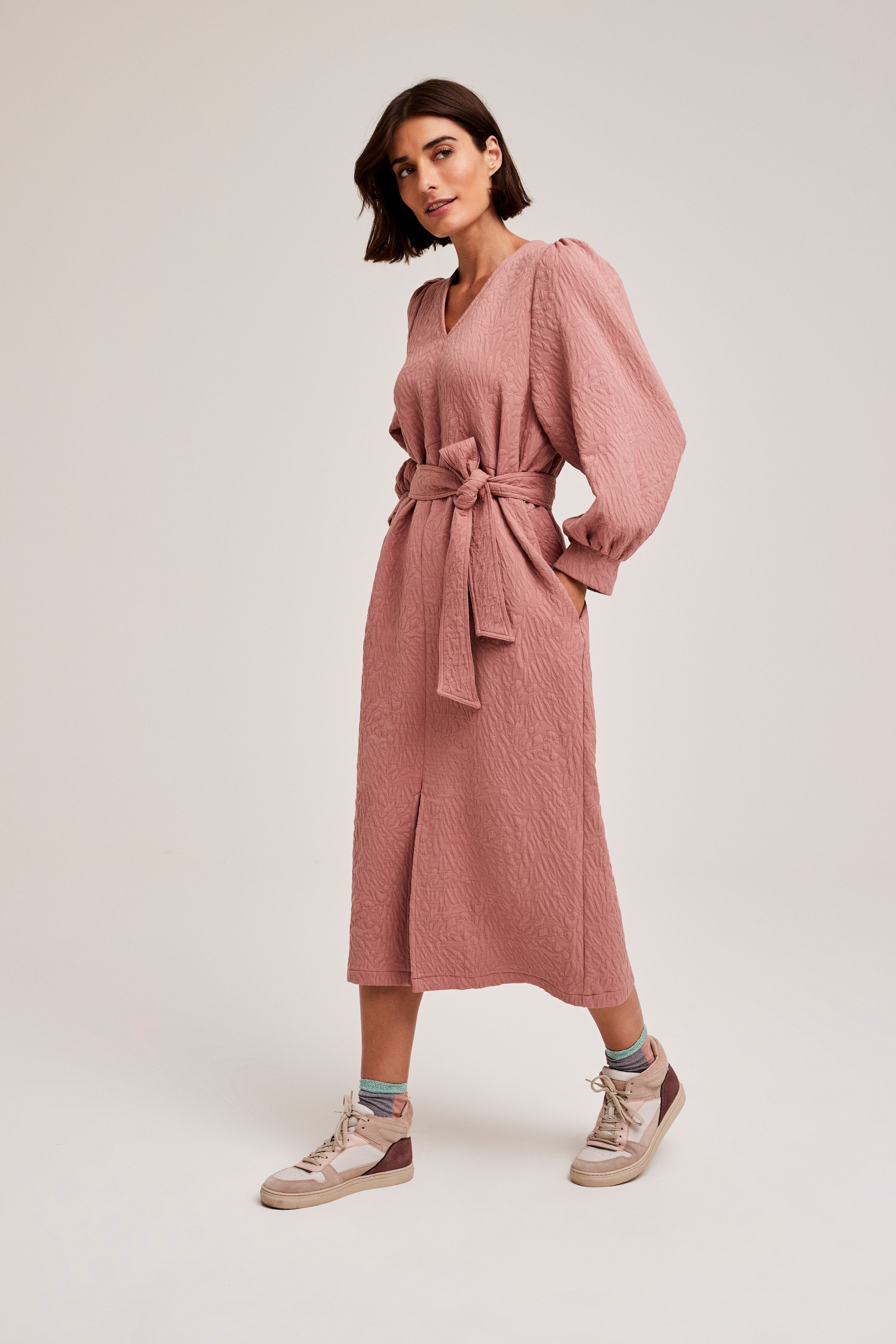 DORIS - midi jurk - lichtbruin | CKS Fashion